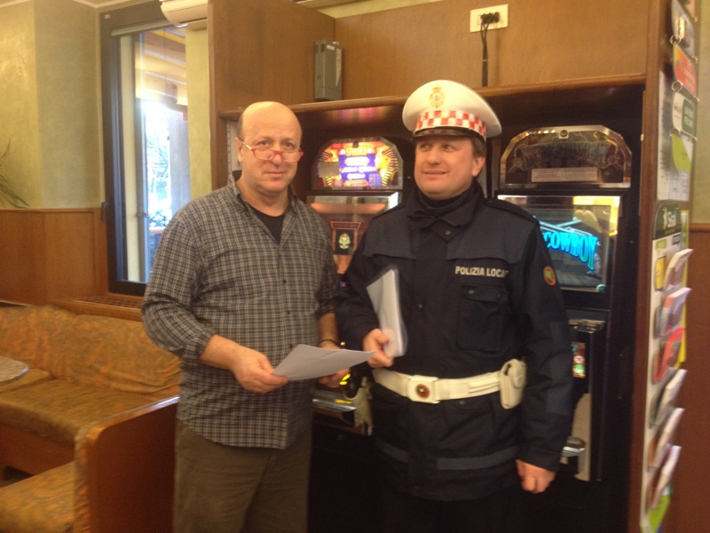 Usmate, “ronde” anti slot machine Scendono in campo anche i vigili - Il ...