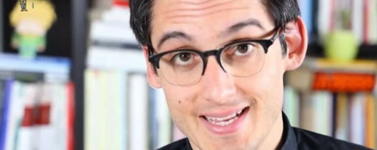 Don Alberto Ravagnani, il libro dopo i social: “La tua vita e la mia ...