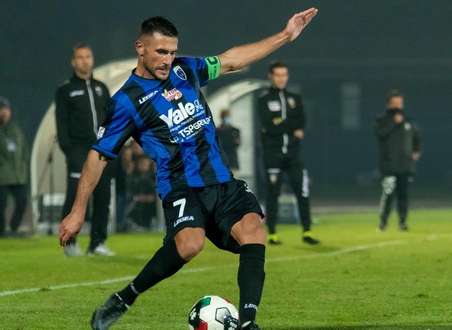 Calcio serie C: il Renate attende il Piacenza - Il Cittadino di Monza e ...