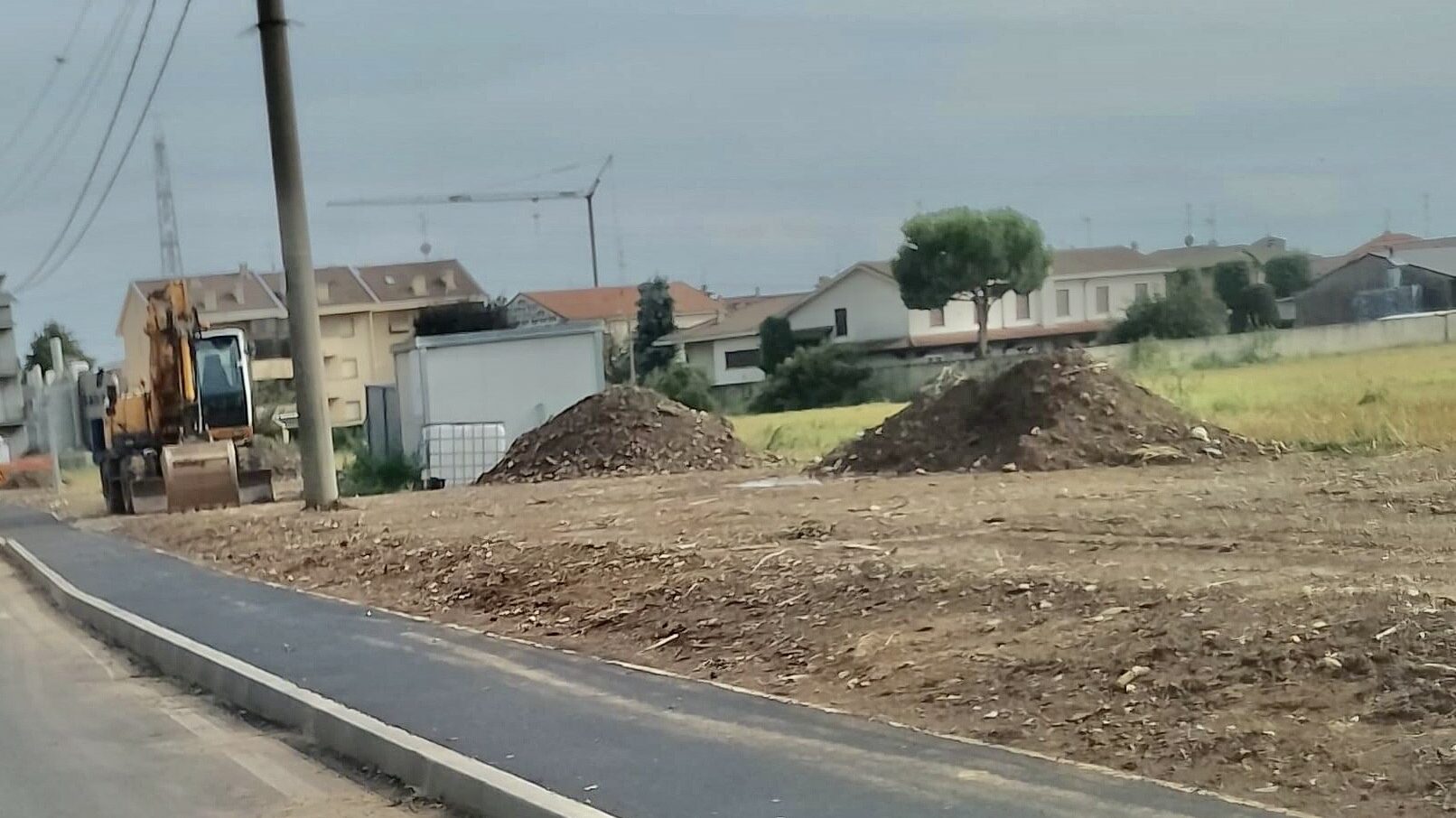 Macherio: ecco il marciapiede in via Bosco del Ratto - Il Cittadino di ...