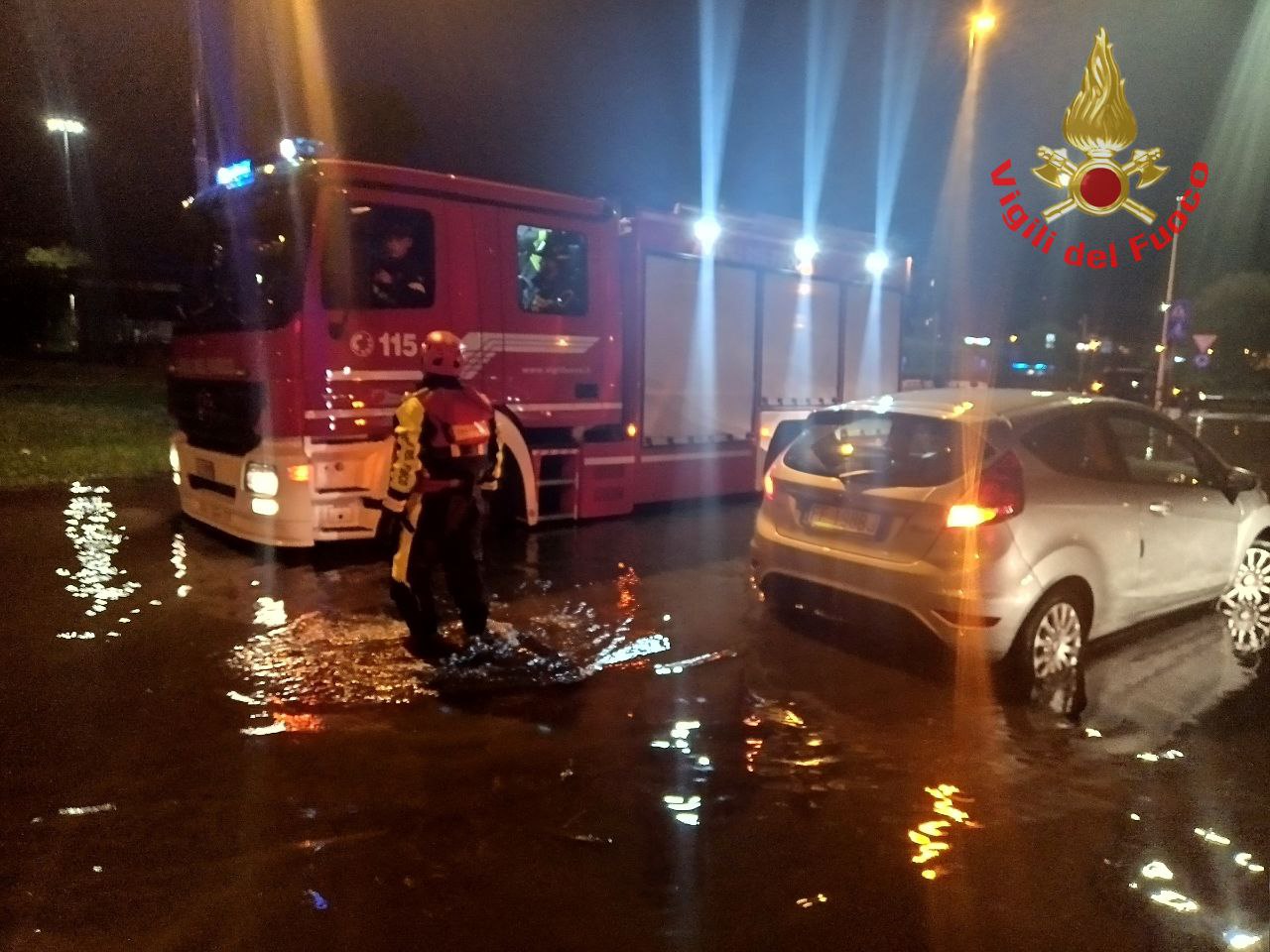 Maltempo, 150 interventi dei vigili del fuoco in Lombardia: una ventina a Monza e in Brianza ...